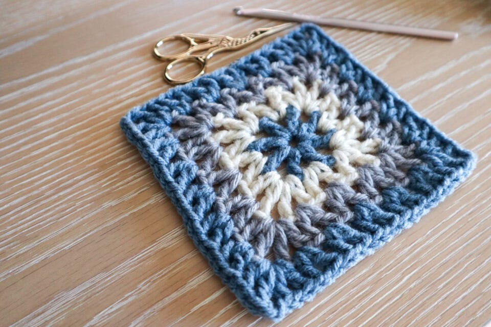 V-Stitch Granny Square — Three Colors – grannysquarefair.com